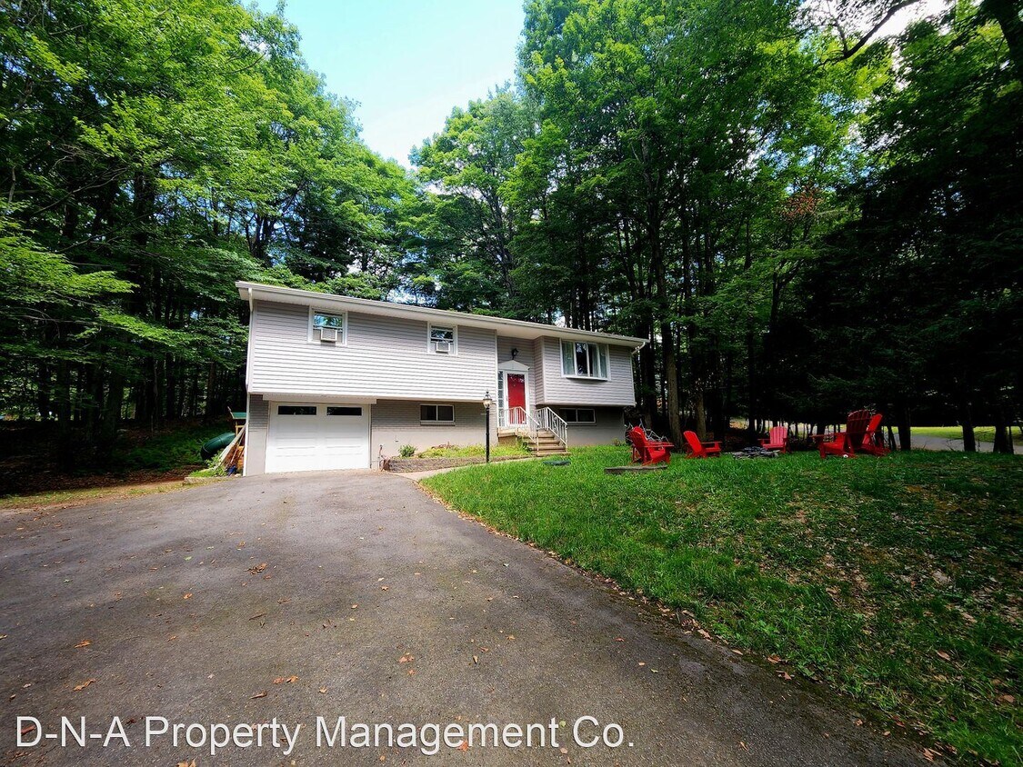 113 Crest Hl, Canadensis, PA 18325 - House Rental in Canadensis, PA ...