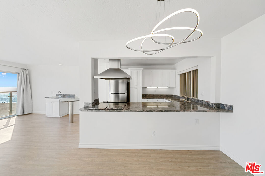 18147 Coastline Dr Unit 5, Malibu, CA 90265 - Condo for Rent in Malibu ...