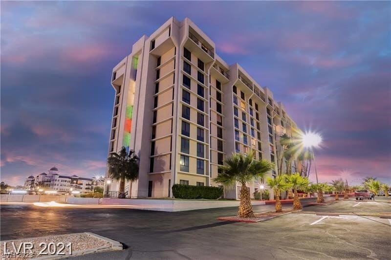3930 S University Center Dr Unit 1001, Las Vegas, NV 89119 - Condo for ...