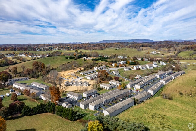 Willow Run - Apartments at 1175 Willow Run Dr Abingdon, VA | Apartments.com