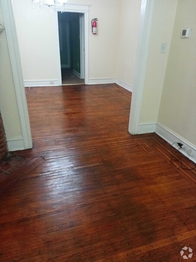 Angora Apartments for Rent with a Yard - Philadelphia, PA - 1 Rentals ...