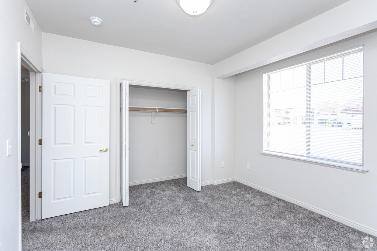 Bristol Village Senior Apartments - 6256 S Gold Medal Dr Salt Lake City ...