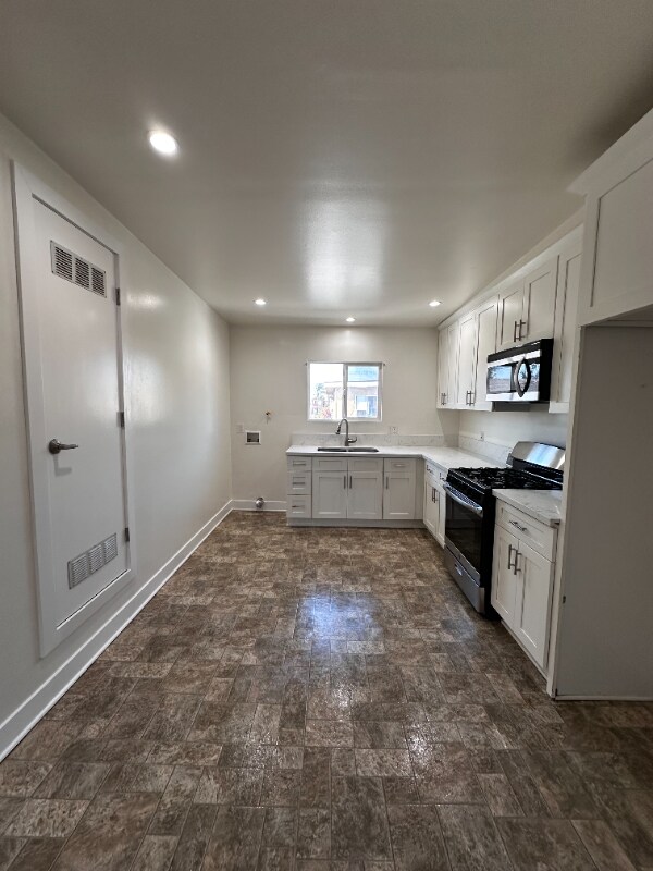 7713 Walker Ave Unit D, Cudahy, CA 90201 | Apartments.com