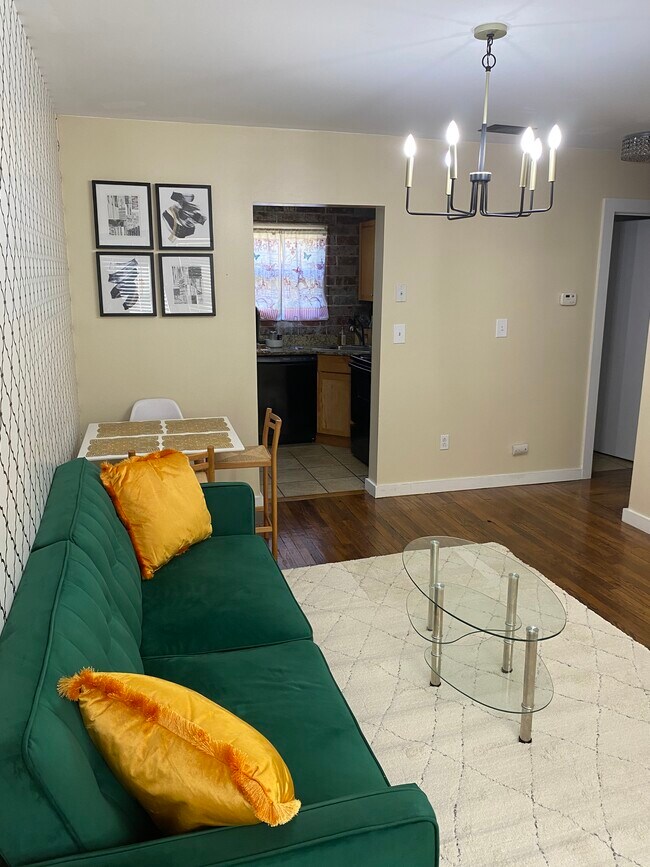 561 Formwalt St SW Unit 2bd 1bth Condo in Atlanta, Atlanta, GA 30312 ...