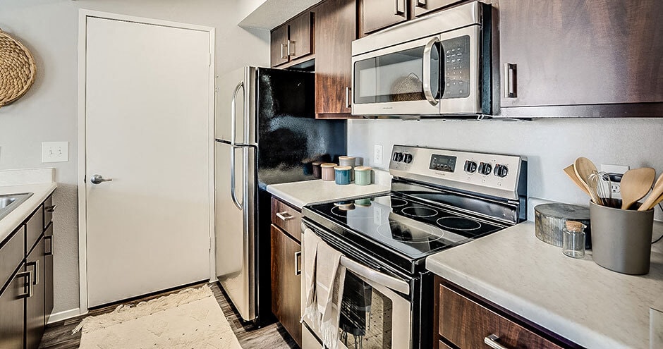 Bella Solara Apartment Homes - 7101 Smoke Ranch Rd Las Vegas, NV 89128 ...