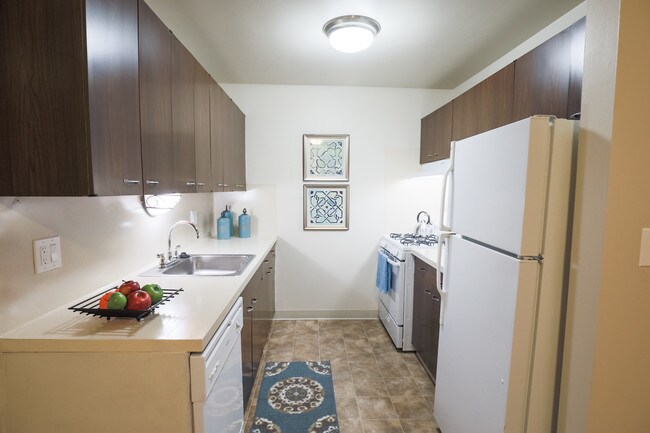 Traver Crossing Apartments - Ann Arbor, MI | Apartments.com