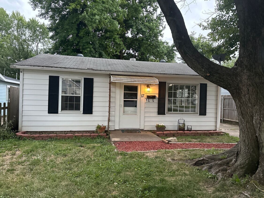 17 Goodwin Ct, Springfield, IL 62704 - House Rental in Springfield, IL ...