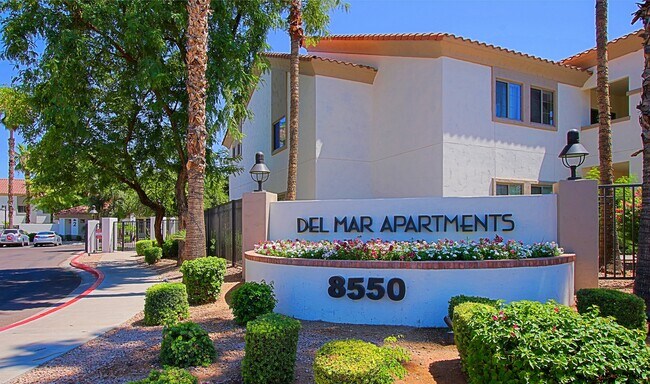Del Mar Apartments - Apartments in Phoenix, AZ | Apartments.com