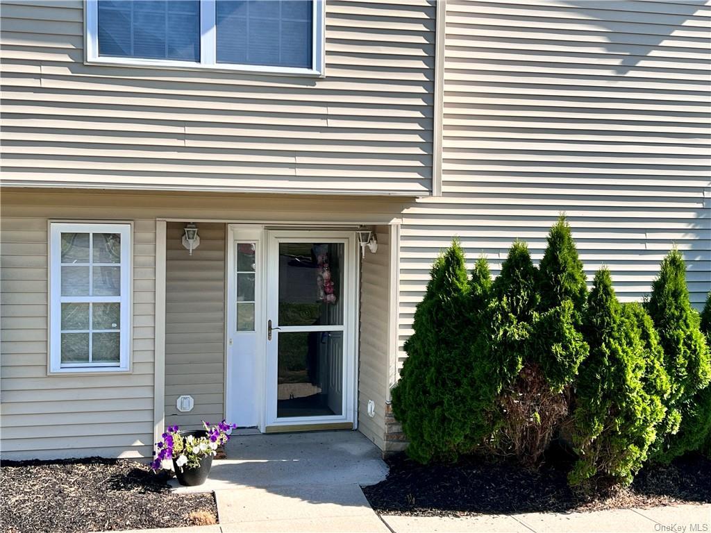 1066 Maggie Rd Unit 13-1, Newburgh, NY 12550 - Condo for Rent in ...