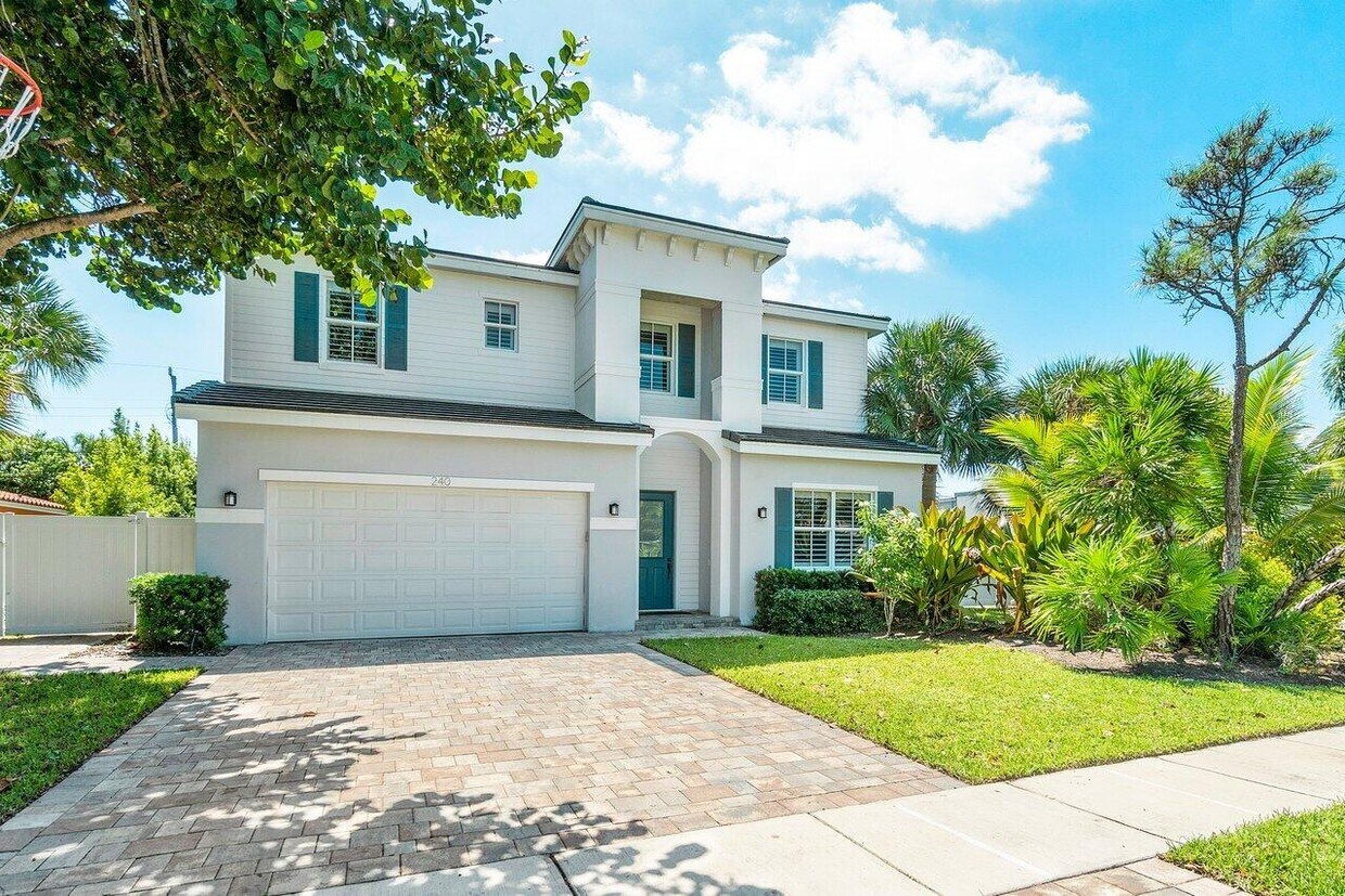 240 NW 8th St, Boca Raton, FL 33432 - House Rental in Boca Raton, FL ...