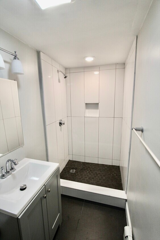 248 Cross St Unit 5, Gardner, MA 01440 | Apartments.com