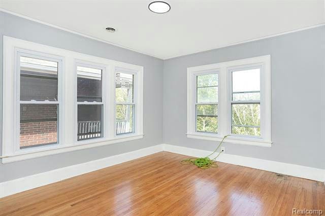 2642 Webb St Unit 2 Upper, Detroit, MI 48206 - 2642 Webb St Detroit, MI ...