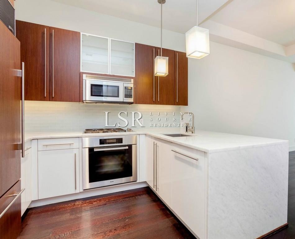 2 Water St Unit 23B, New York, NY 10004 - Condo for Rent in New York ...