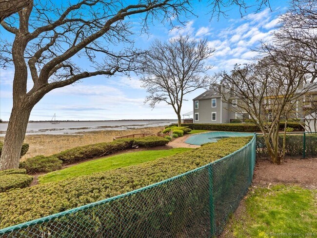 61 Ferry Ct Unit 61, Stratford, CT 06615 - Condo for Rent in Stratford ...