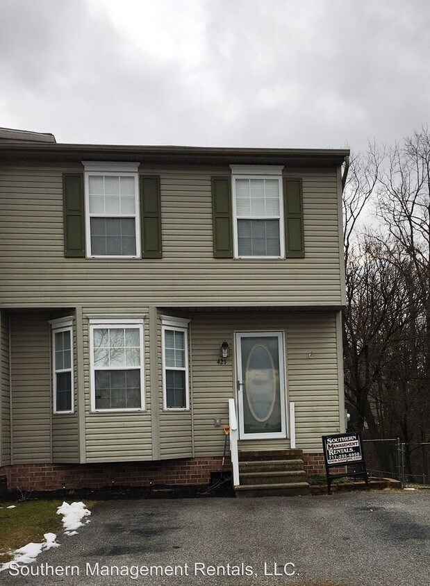 421 Debbie Ct, Hanover, PA 17331 - House Rental in Hanover, PA ...