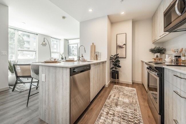 The Beacon Apartments - 1400 Quadra St Victoria, BC | Apartments.com