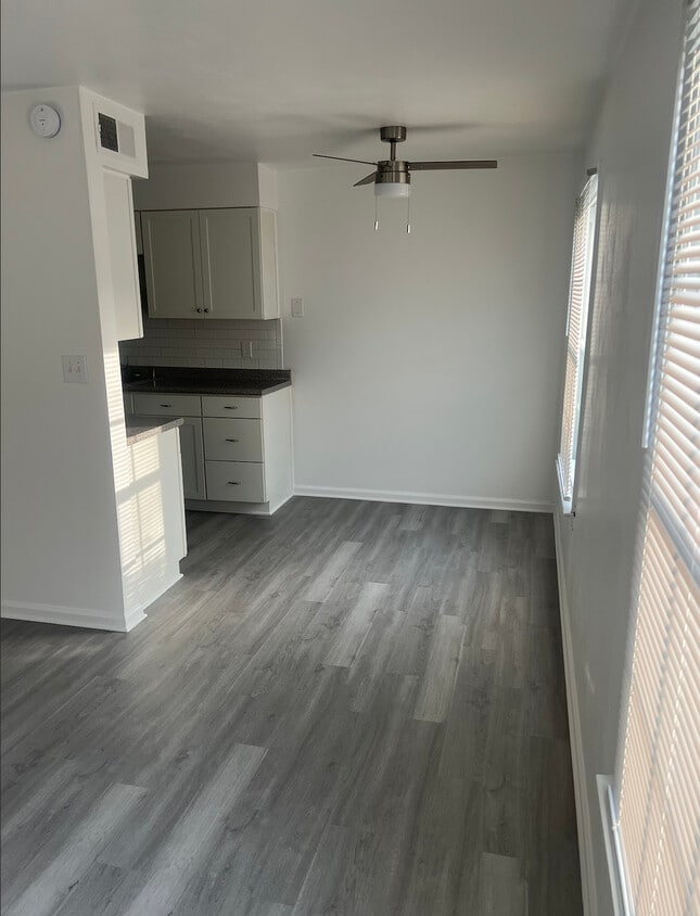 Renovated 2 bedroom/1 bath units in the VIBE! - 414 19th St Virginia ...
