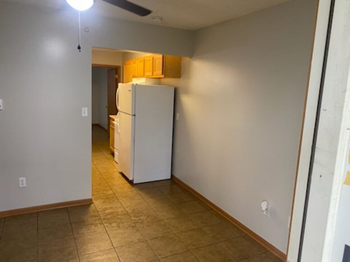 16 Paul St Unit 16B, Frostburg, MD 21532 - Room for Rent in Frostburg ...