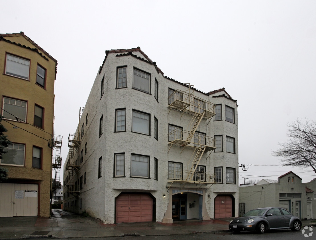 2416 8th Ave, Oakland, CA 94606 - 2416 8th Ave Oakland, CA 94606 ...