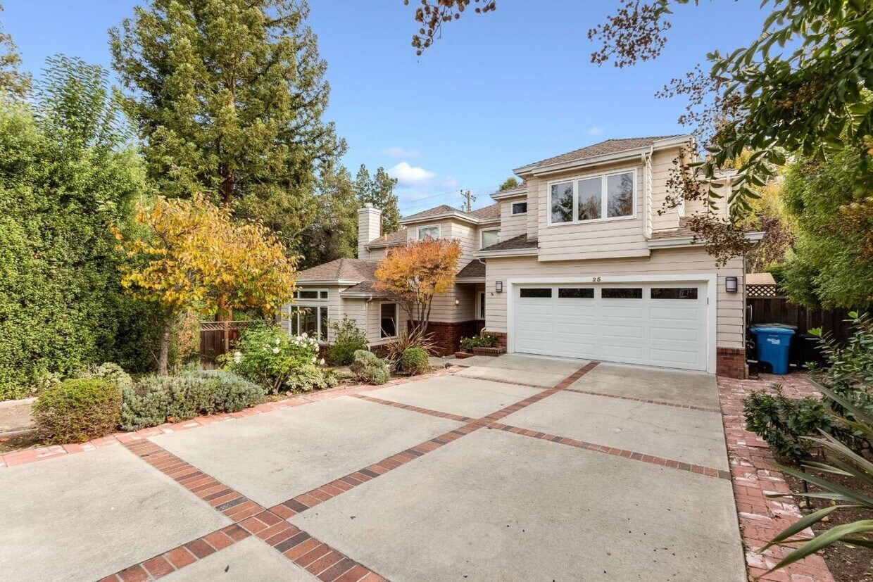 25 Sunrise Ct, Menlo Park, CA 94025 - House Rental in Menlo Park, CA ...