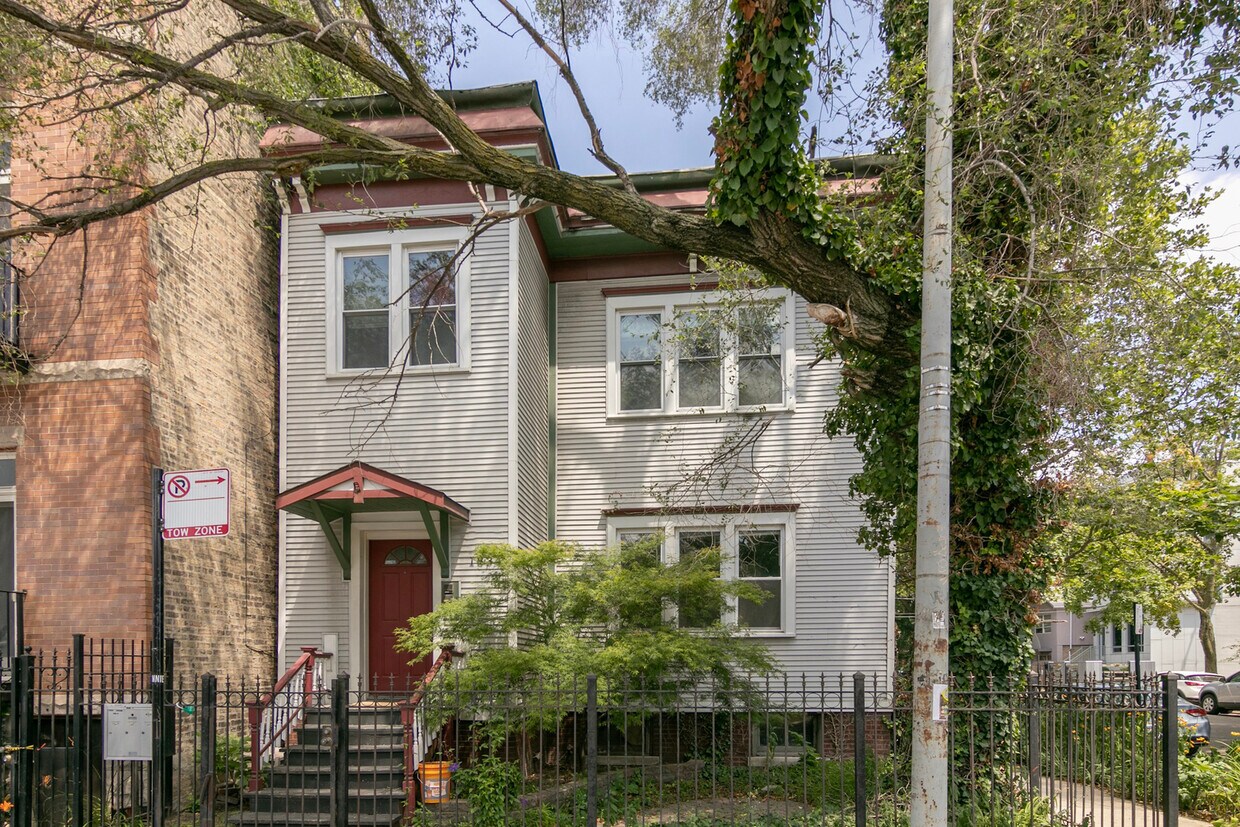 1834 W Augusta Blvd Unit 2, Chicago, IL 60622 - Condo for Rent in ...