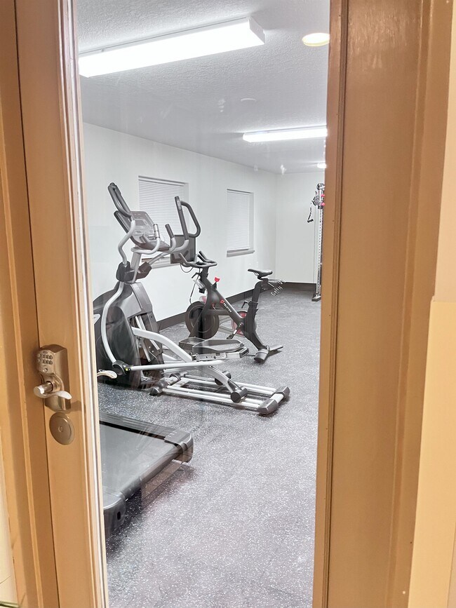 211 1st St NE Unit 105, Rochester, MN 55906 - Room for Rent in ...