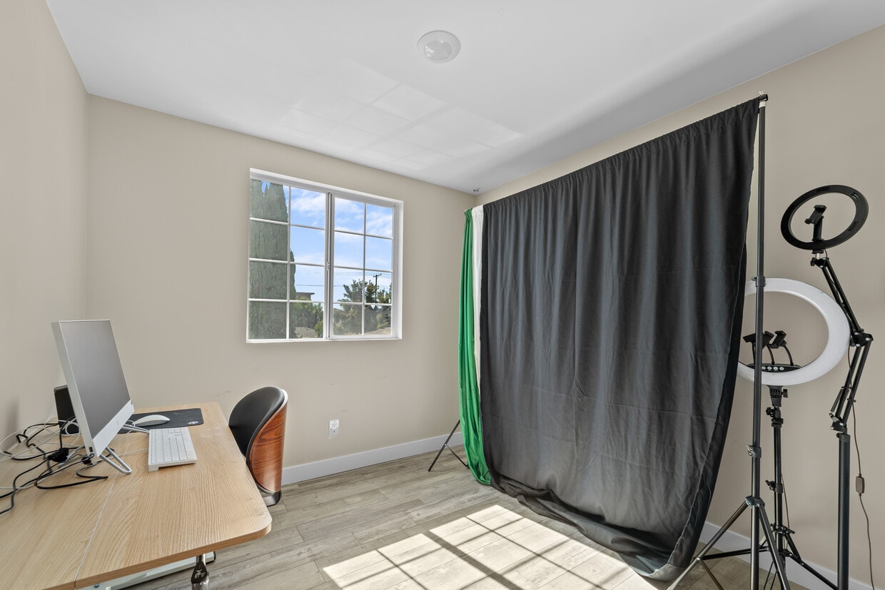 616 N Hobart - 616 N Hobart Blvd Los Angeles, CA 90004 | Apartments.com