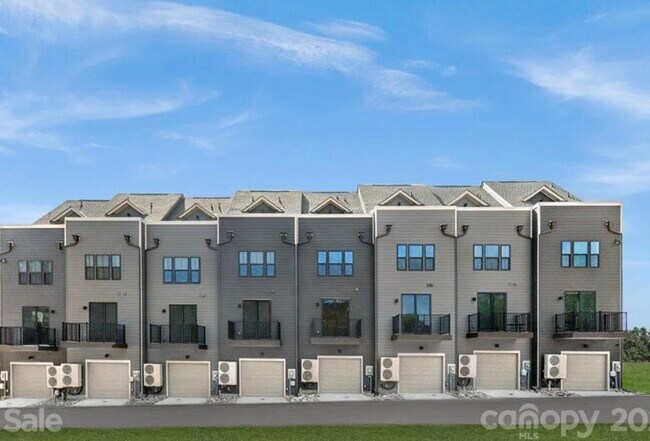 3621 S Tryon St, Charlotte, NC 28217 - Townhome Rentals in Charlotte NC ...