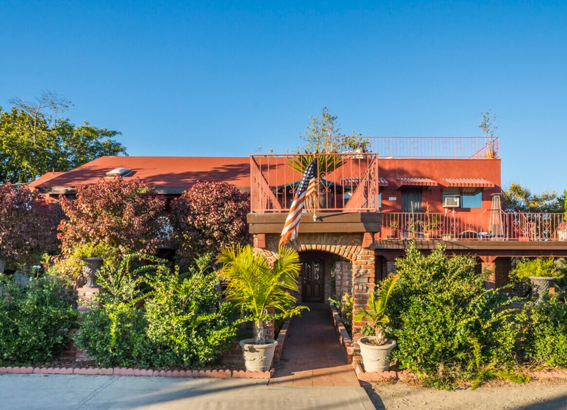 2401 Effie St, Los Angeles, CA 90026 - 2401 Effie St Los Angeles, CA ...