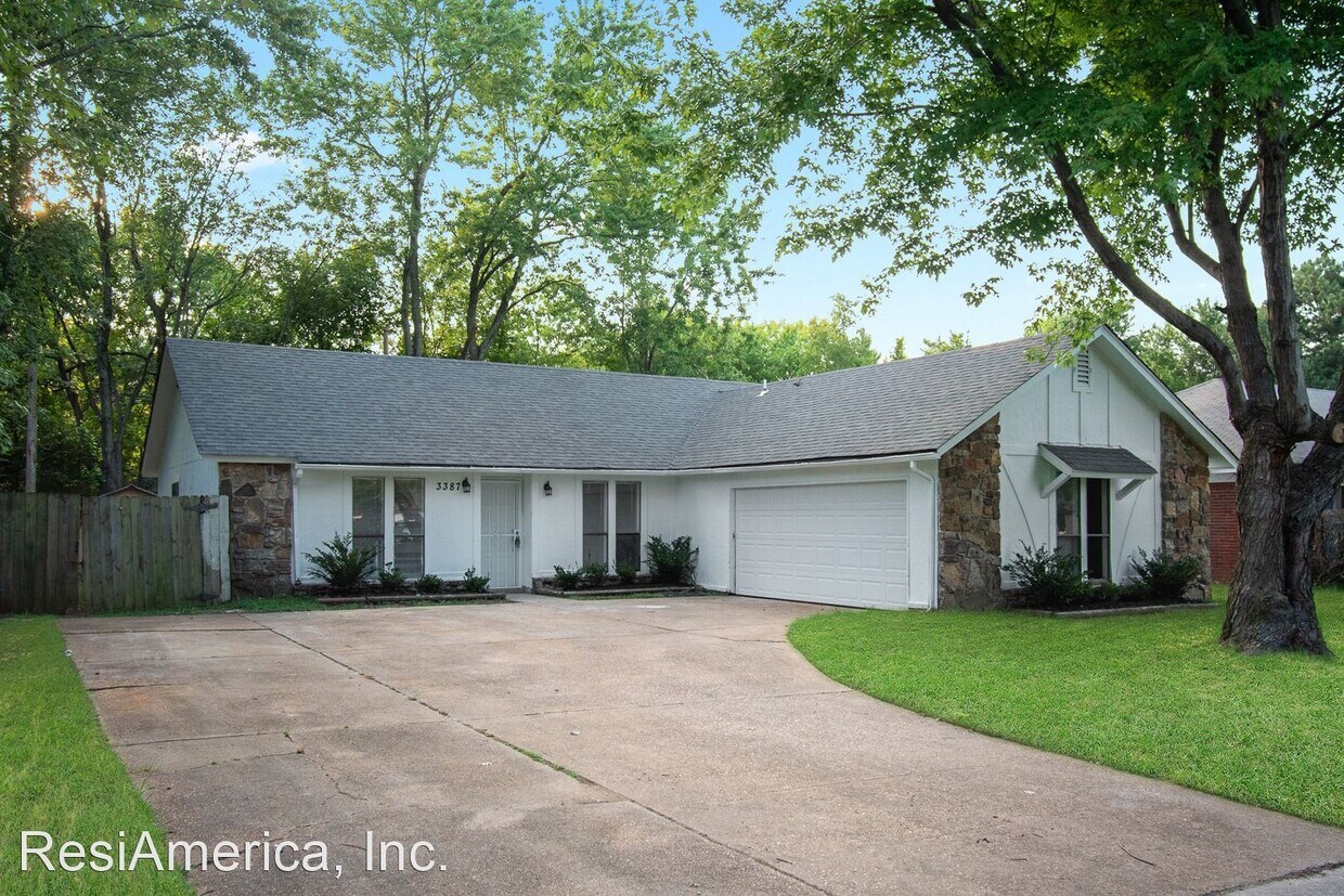 3387 Hallshire Dr, Memphis, TN 38115 - House Rental in Memphis, TN ...