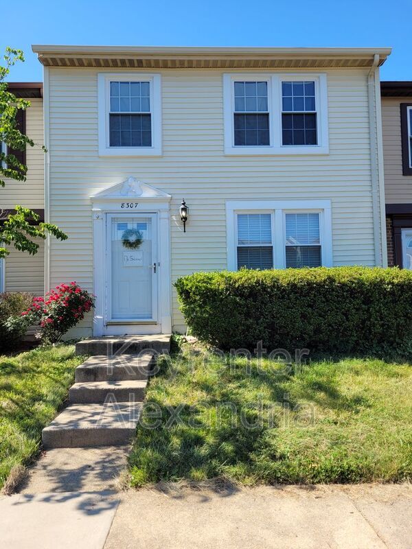 8307 Bark Tree Ct, Springfield, VA 22153 - Townhome Rentals in ...