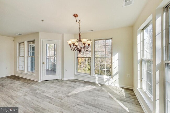 12000 Amber Ridge Cir Unit A-102, Germantown, MD 20876 - Room for Rent ...