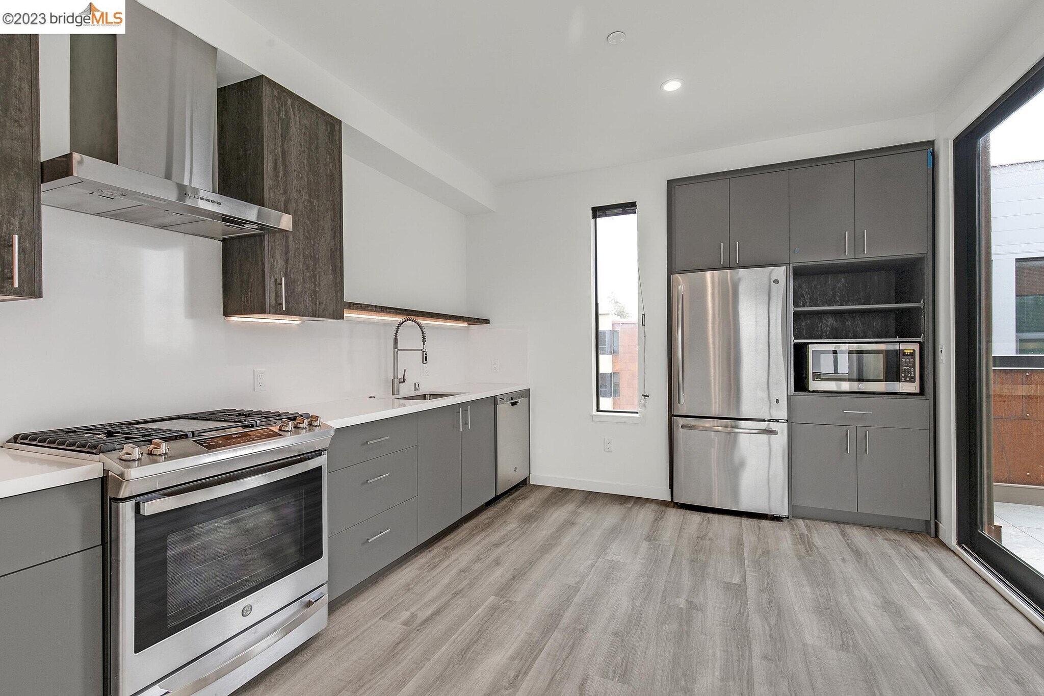 741 Channing Way, Berkeley, CA 94710 - Townhome Rentals in Berkeley CA ...