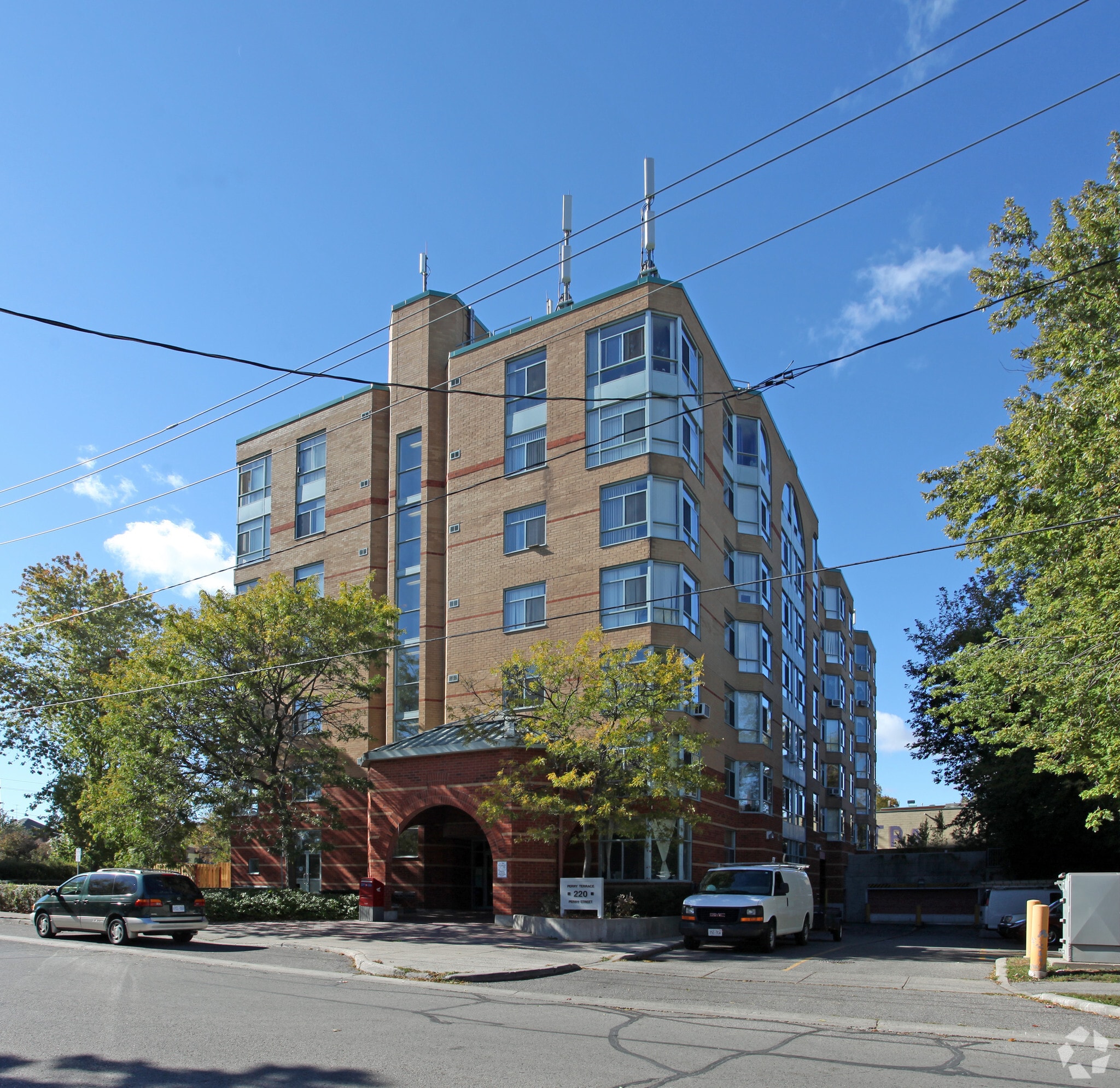 Perry Terrace Apartments - 220 Perry St Whitby, ON | Apartments.com