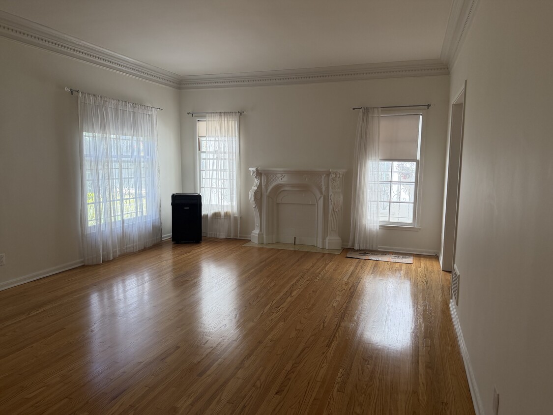1068 S Orange Grove Ave Unit 1068, Los Angeles, CA 90019 - 1068 S ...