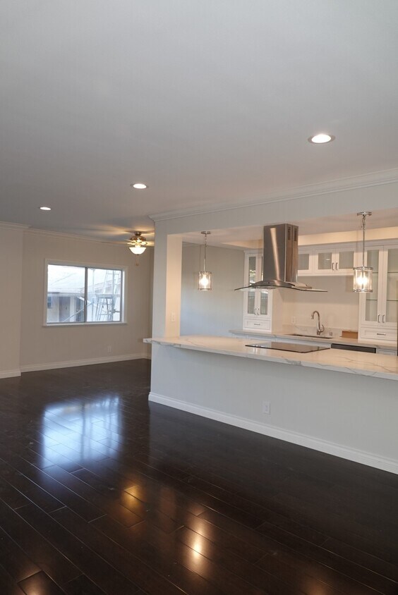 1131 California Ave Unit #205, Santa Monica, CA 90403 - Condo for Rent ...