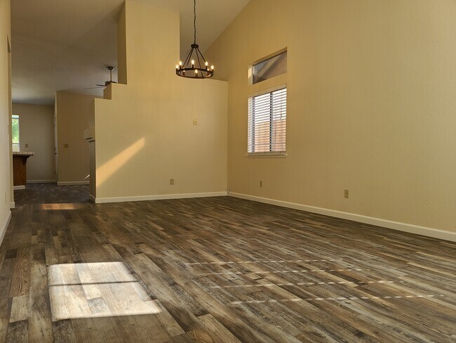 2055 Goldstone Way, Riverbank, CA 95367 - House Rental in Riverbank, CA ...