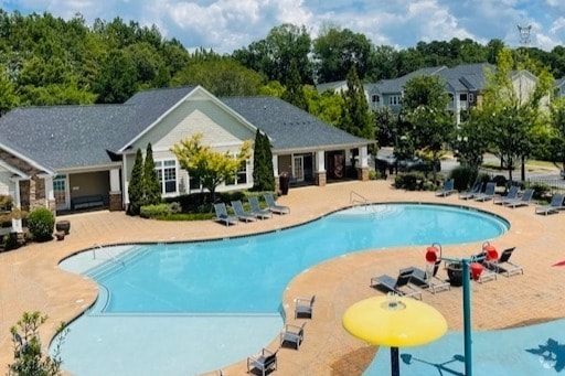 North Columbus Apartments for Rent with High Ceilings - Columbus, GA ...