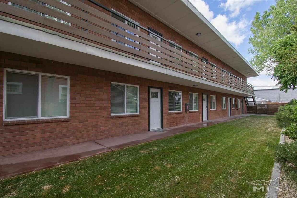 1135 W 2nd St, Reno, NV 89503 - Townhome Rentals in Reno NV ...