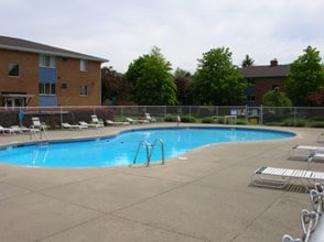 Midpark Village Apartments - Middleburg Heights, OH | Apartments.com