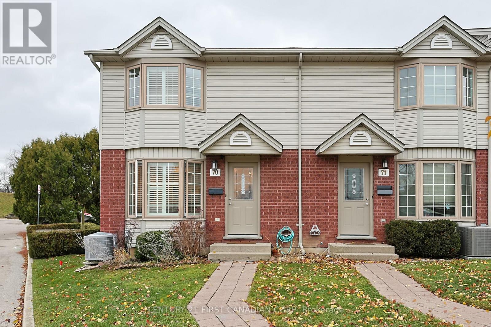70 Chapman Ct, London, ON N6G 4Z4 - Maison de Ville à Louer à London ...