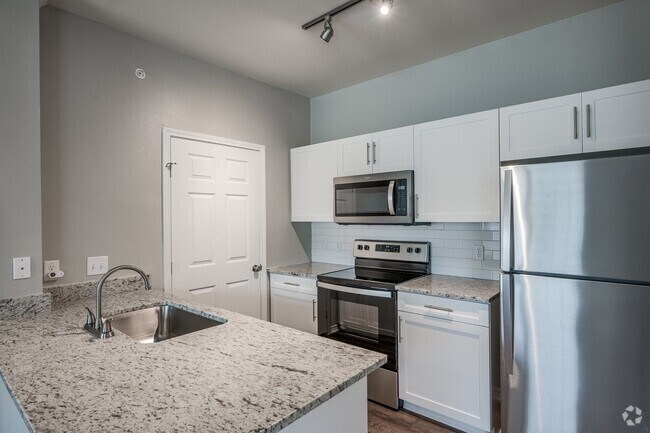 Stafford Oaks Apartments for Rent with High Ceilings - Stafford, TX ...