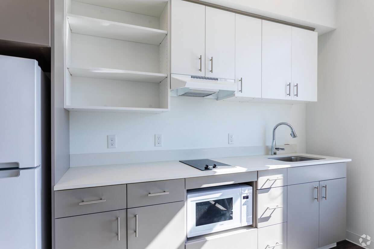 Koz on 13th - 123 Se 13th Ave Portland, OR 97214 | Apartments.com