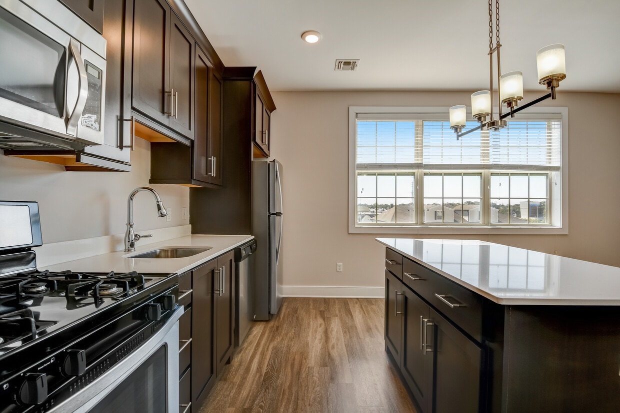 Station Place Apartments - 145 Monmouth St Red Bank, NJ 07701 ...