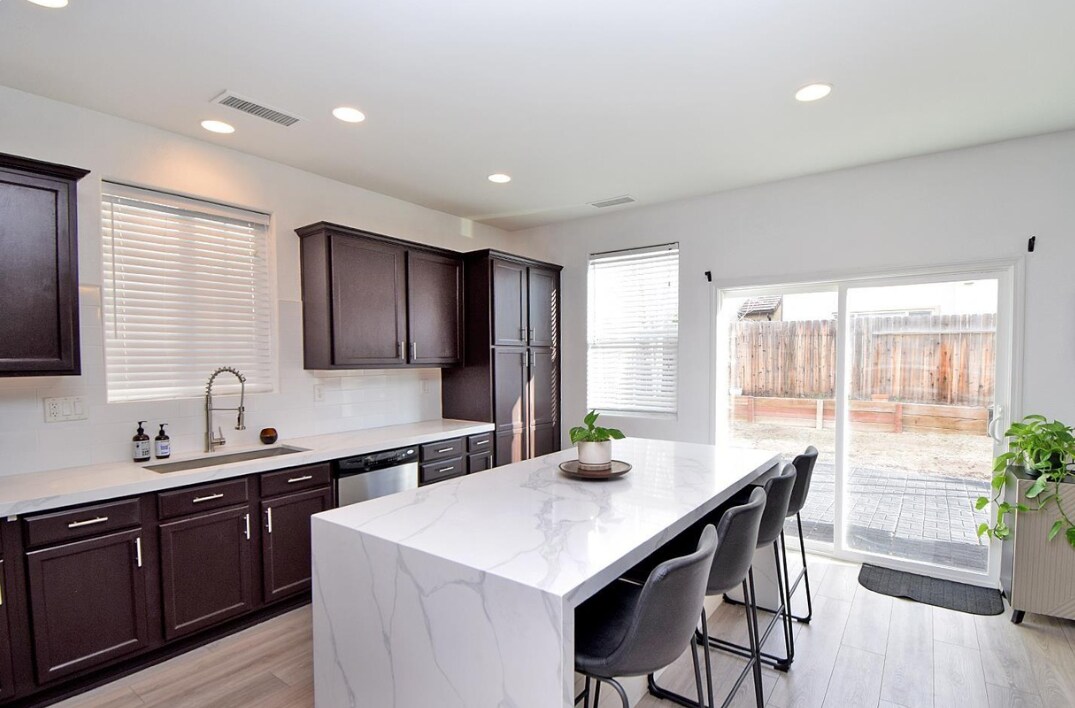 1920 Bears Ranch Dr, Reno, NV 89521 - Townhome Rentals in Reno NV ...