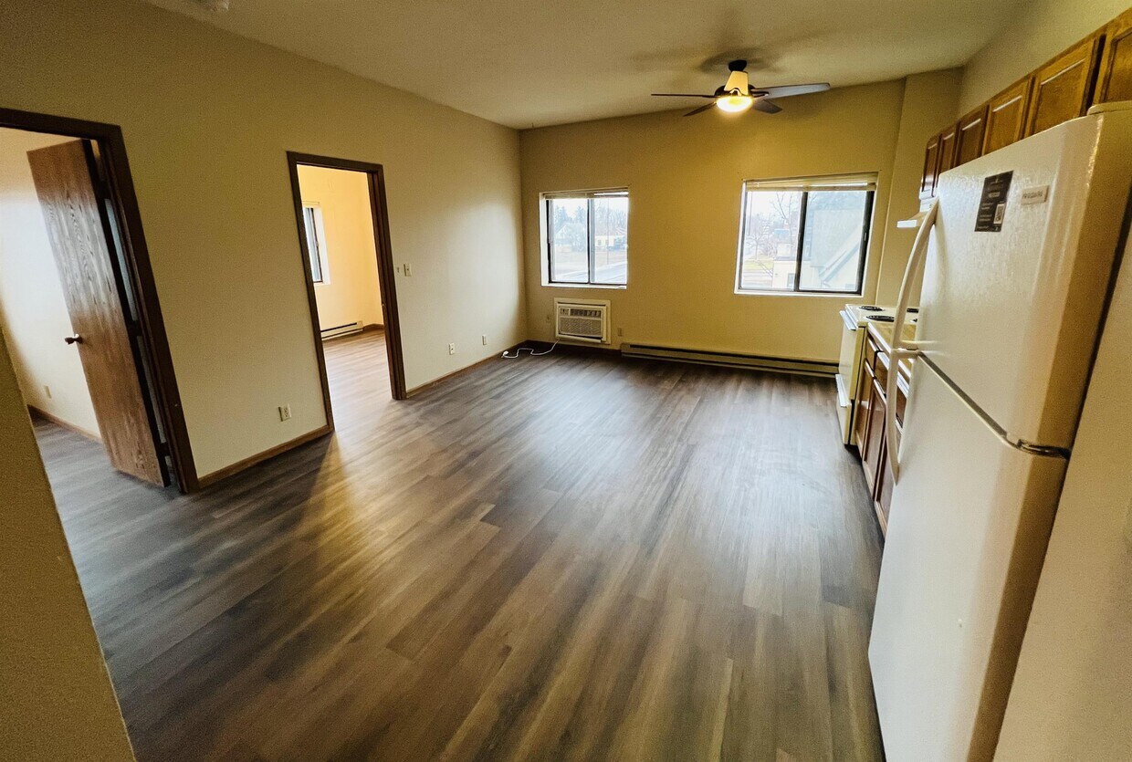 10 9th Ave SE Unit 13, Aberdeen, SD 57401 - Room for Rent in Aberdeen ...