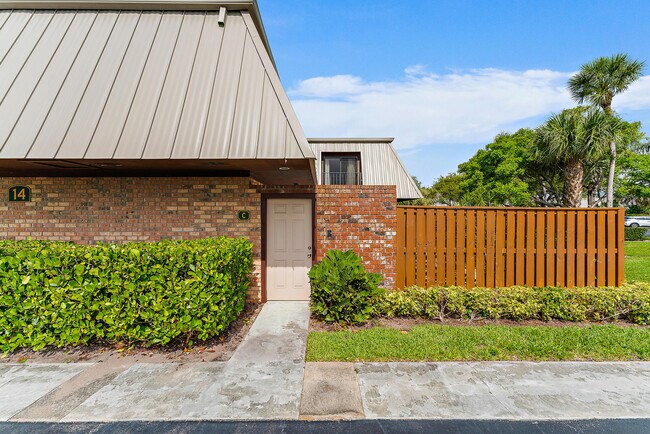 1420 Ocean Way, Jupiter, FL 33477 - Townhome Rentals in Jupiter FL ...