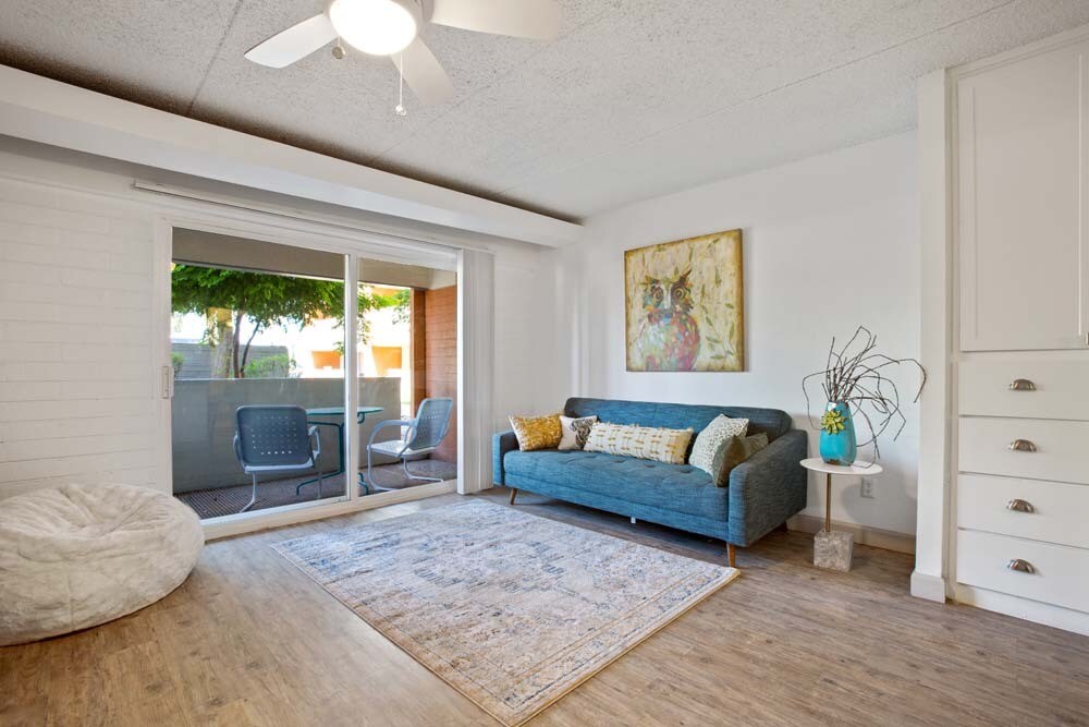 Capri on Camelback - Apartments in Phoenix, AZ | Apartments.com
