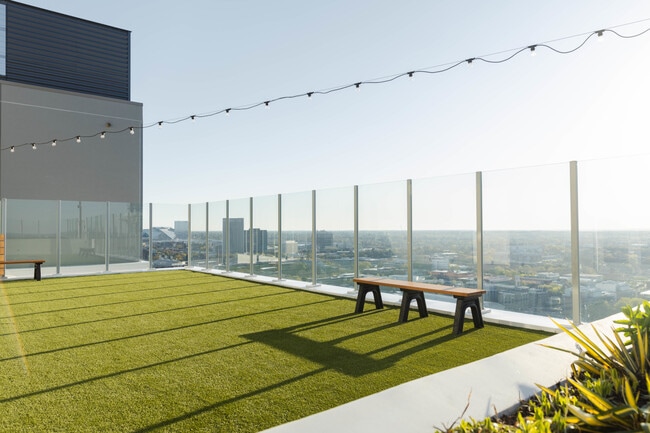 Sora at Spring Quarter - Apartments in Atlanta, GA | Apartments.com