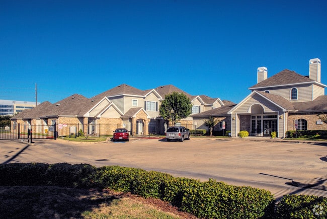 Town Park Townhomes Apartments - Houston, TX | Apartments.com